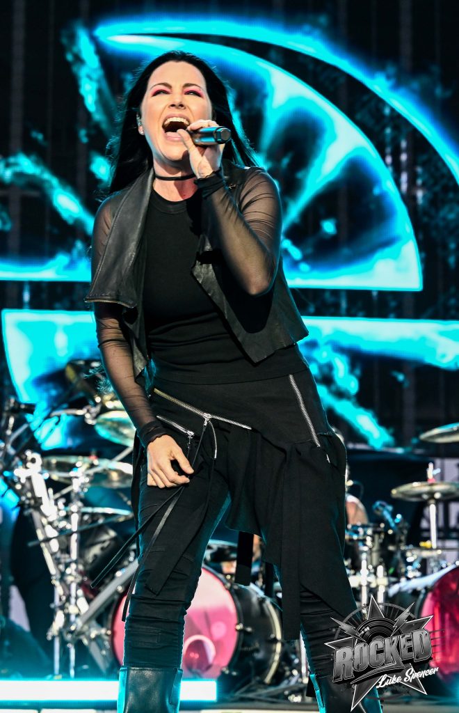 Evanescence Bring Life to Sick New World 2026 | Rocked