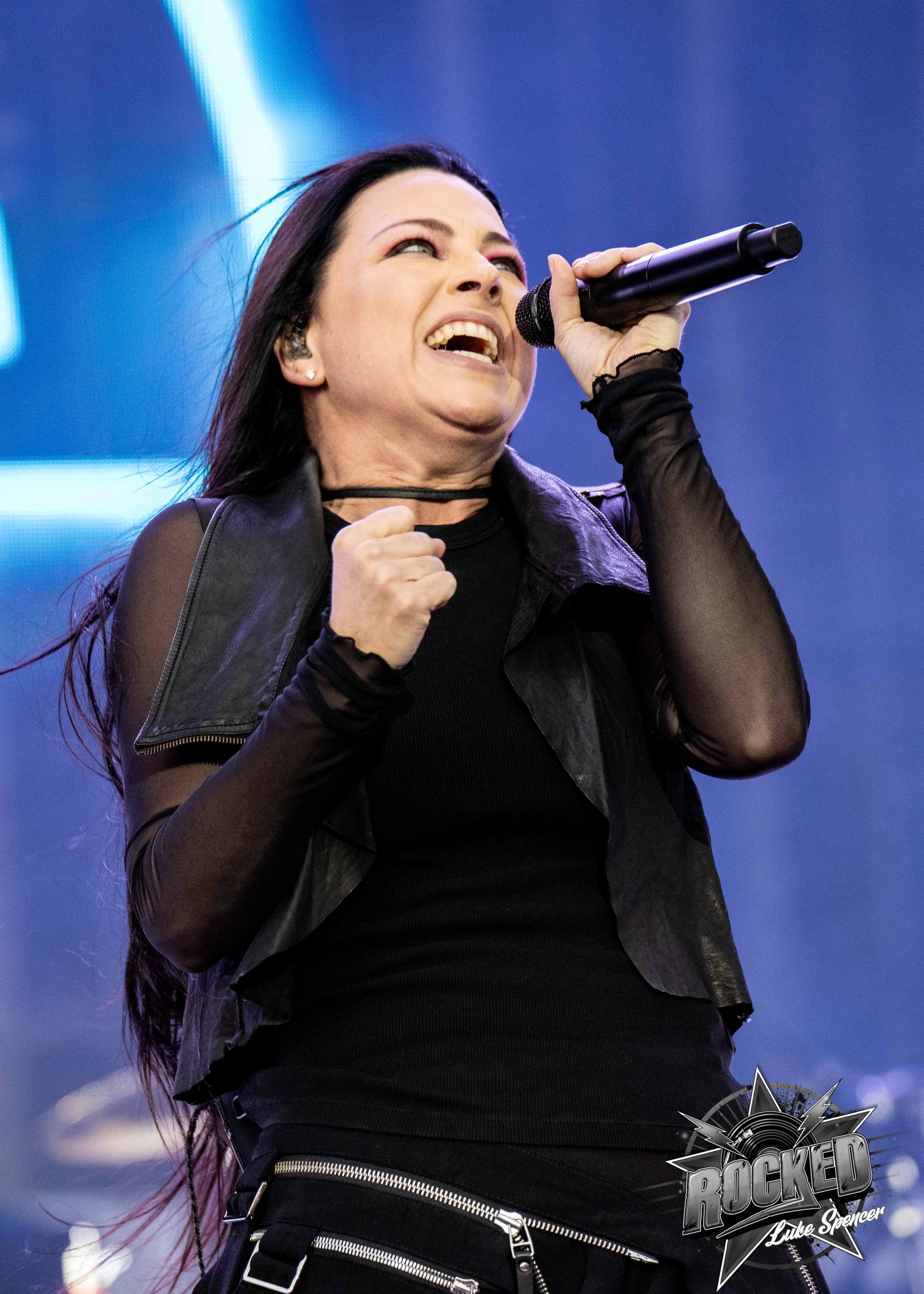 Evanescence Bring Life to Sick New World 2026 | Rocked